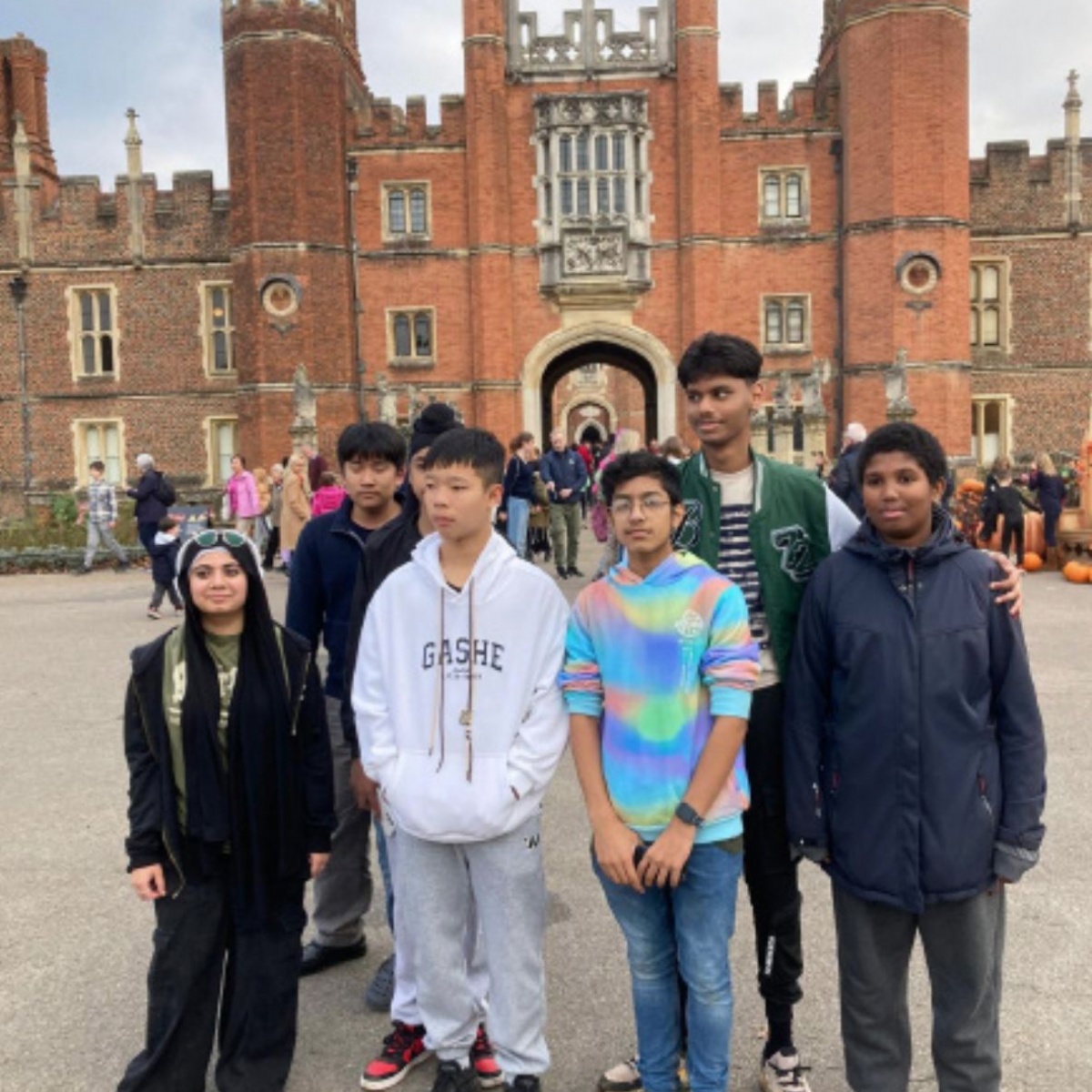 De Salis Studio College - Bushy Park and Hampton Court Palace!